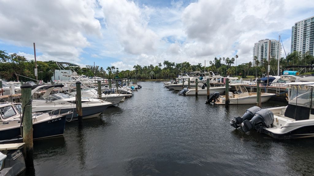 Florida (Southeast) Boat Slips and Docks for Rent and Sale