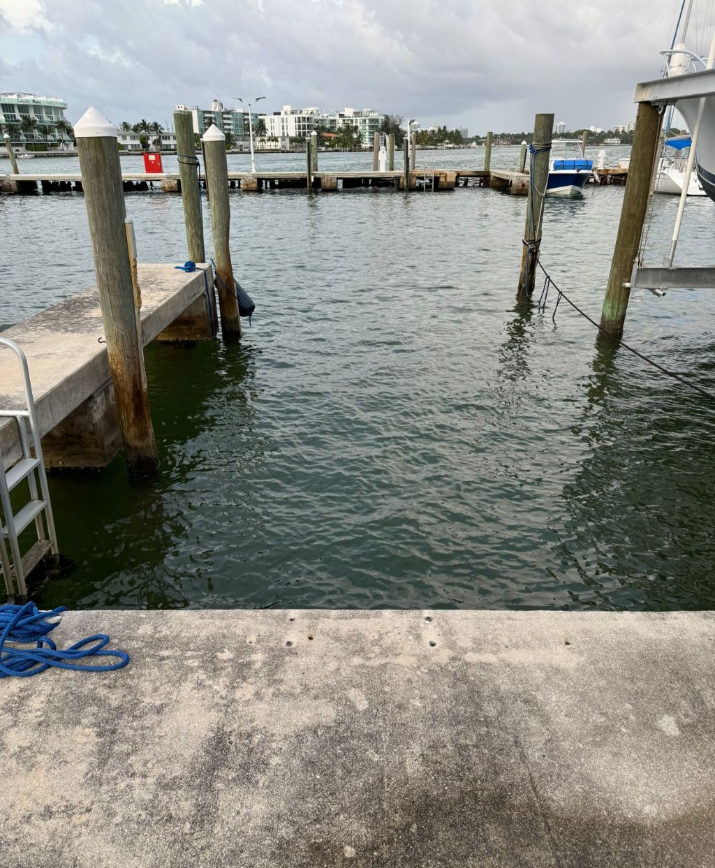 Boat slips and boat docks for rent and sale - DockSearch Classifieds