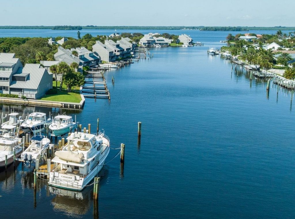 Florida Boat Slips and Docks for Rent and Sale